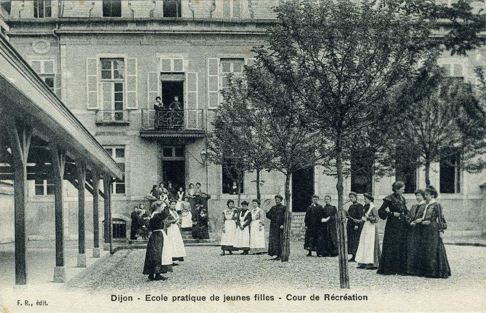 Dijon en 1900: La rue Condorcet : le Lycée de Jeunes Filles