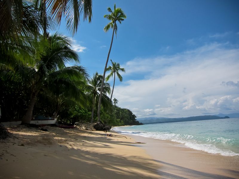 BEACHES AND CHURCHES: SOCSKSARGEN TOUR: Day 1 - THE BEACHES OF GUMASA, GLAN