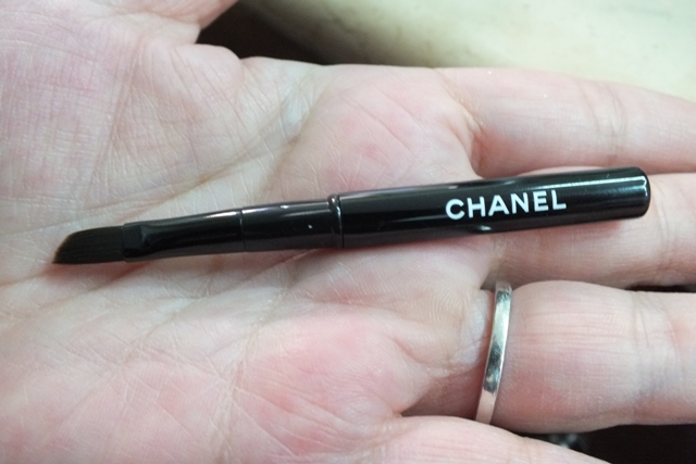 "Easy make up": Chanel "Illusion d'Ombre" Mirifique...review!