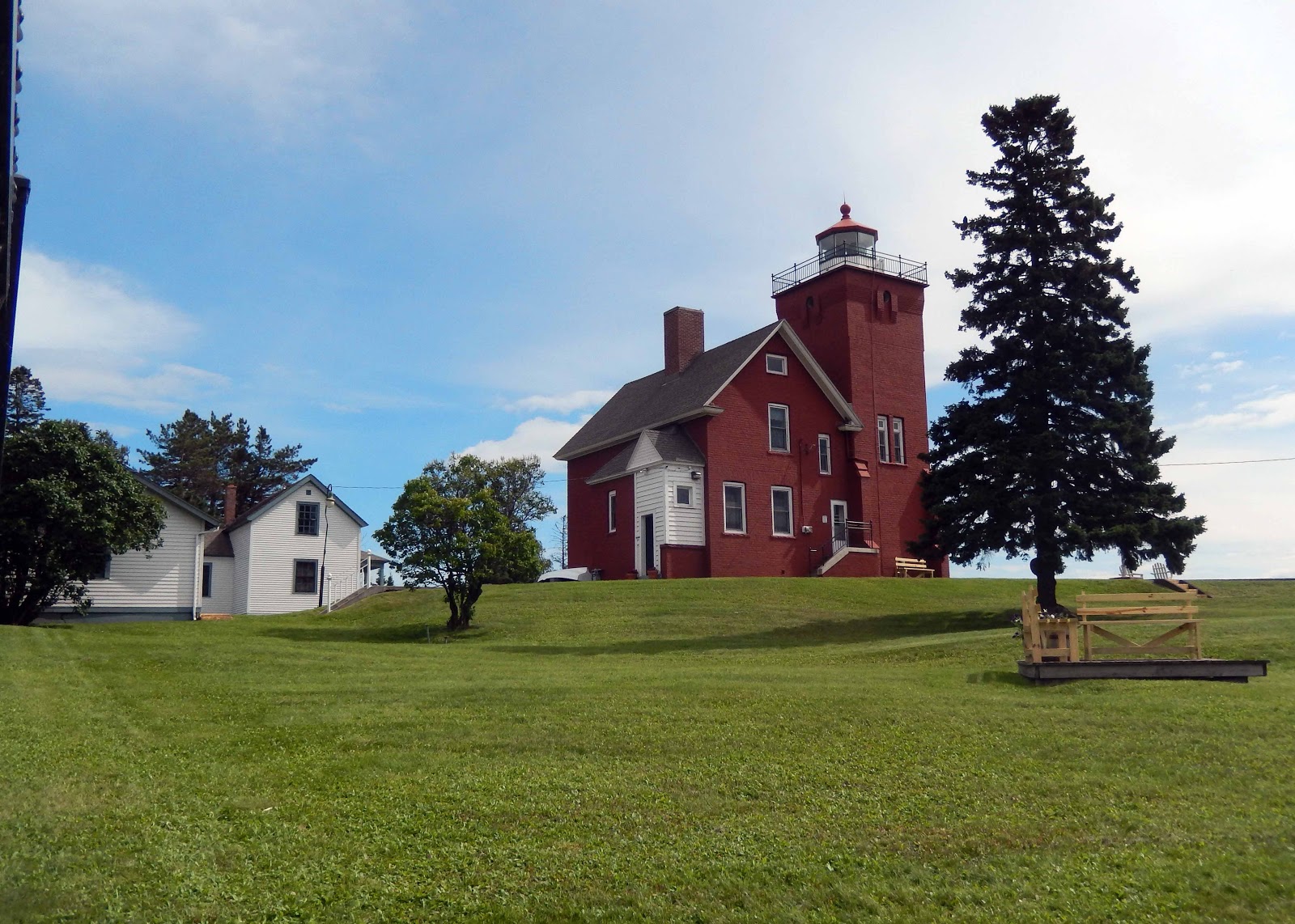 Cat Patches: Lighthouses at Split Rock and Two Harbors
