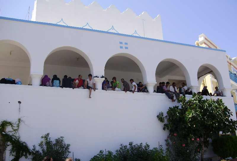 HeLLeNiCReVeNgE: "ΓΚΕΤΟ" ΤΟ Α.Τ ΣΥΜΗΣ ΑΠΟ ΤΟΥΣ ΕΚΑΤΟΝΤΑΔΕΣ ...