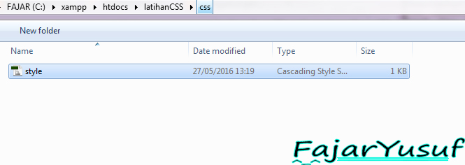 buat file htmlnya dengan listing berikut