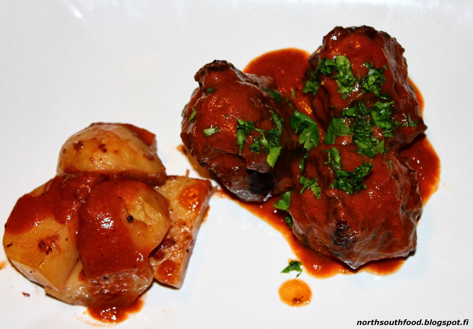 North south food: Rabo de toro (bull´s tail stew)