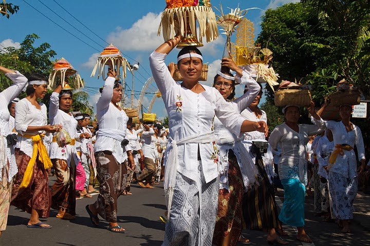 Population of Bali: Lives of indigenous Bali