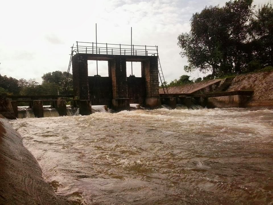 pavumba പാവുമ്പ: Pavumba Image Gallery