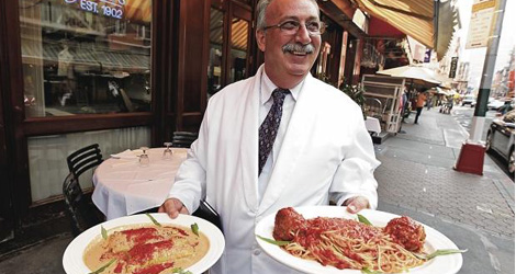 Every Day Is Special: May 21 - National Waiters and Waitresses Day