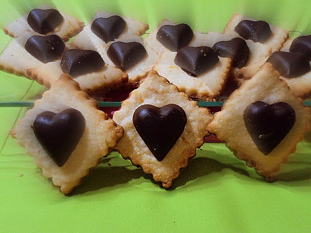 la cocina de luz maria: GALLETAS DE NARANJA CON BOMBONES DE CHOCOLATE