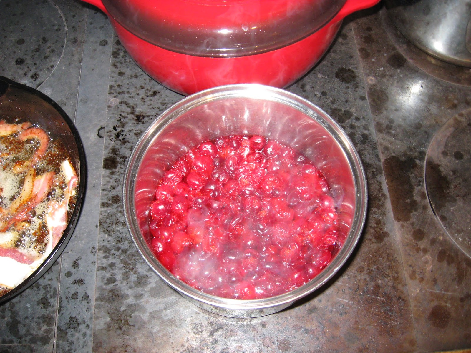 Wood Cookstove Cooking: Homemade Cranberry Sauce for Thanksgiving Dinner