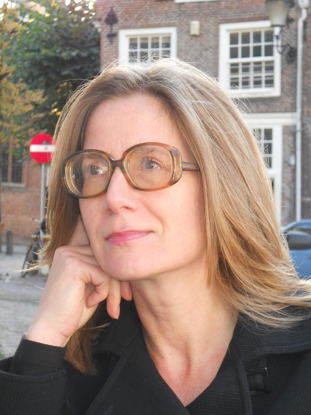 More ladies behind crystal veil: oktober 2011