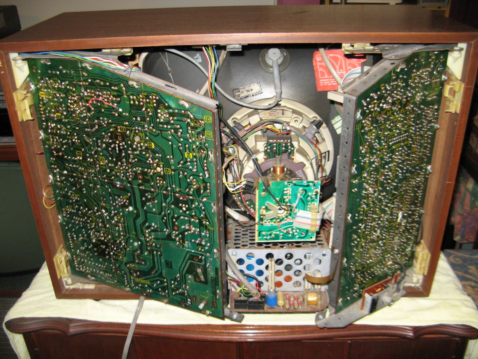 NZ Vintage Television: Philips K9