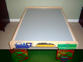 Inspired Mom: Andy's train table is now a Lego table!