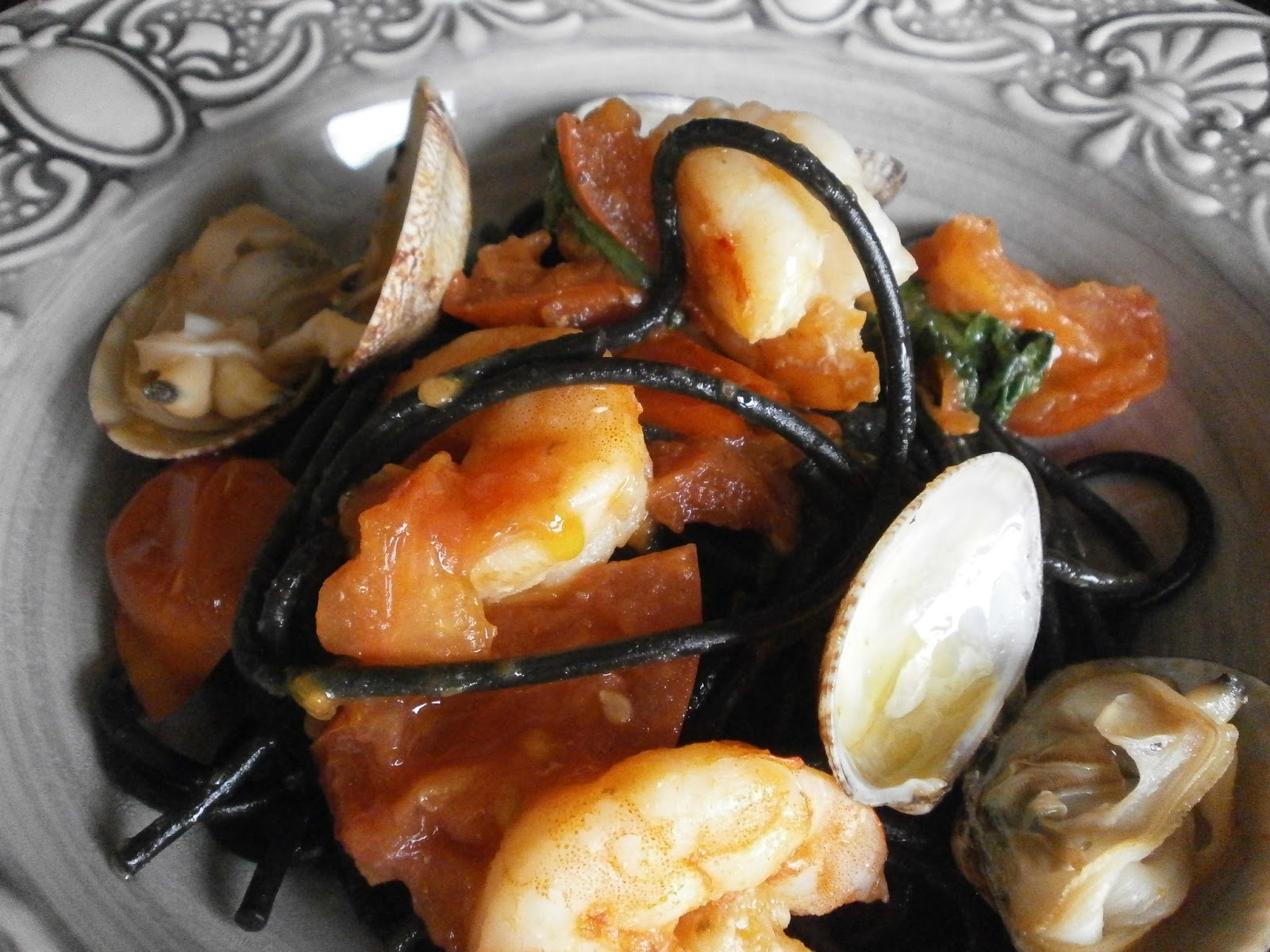 Tximitxurri: SPAGHETTI CON MARISCO