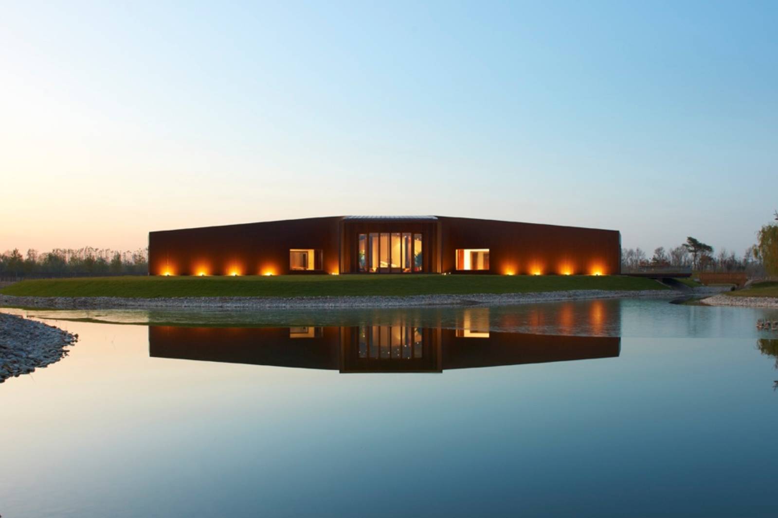 architecture now and The Future: ASTERISK BY SAKO ARCHITECTS