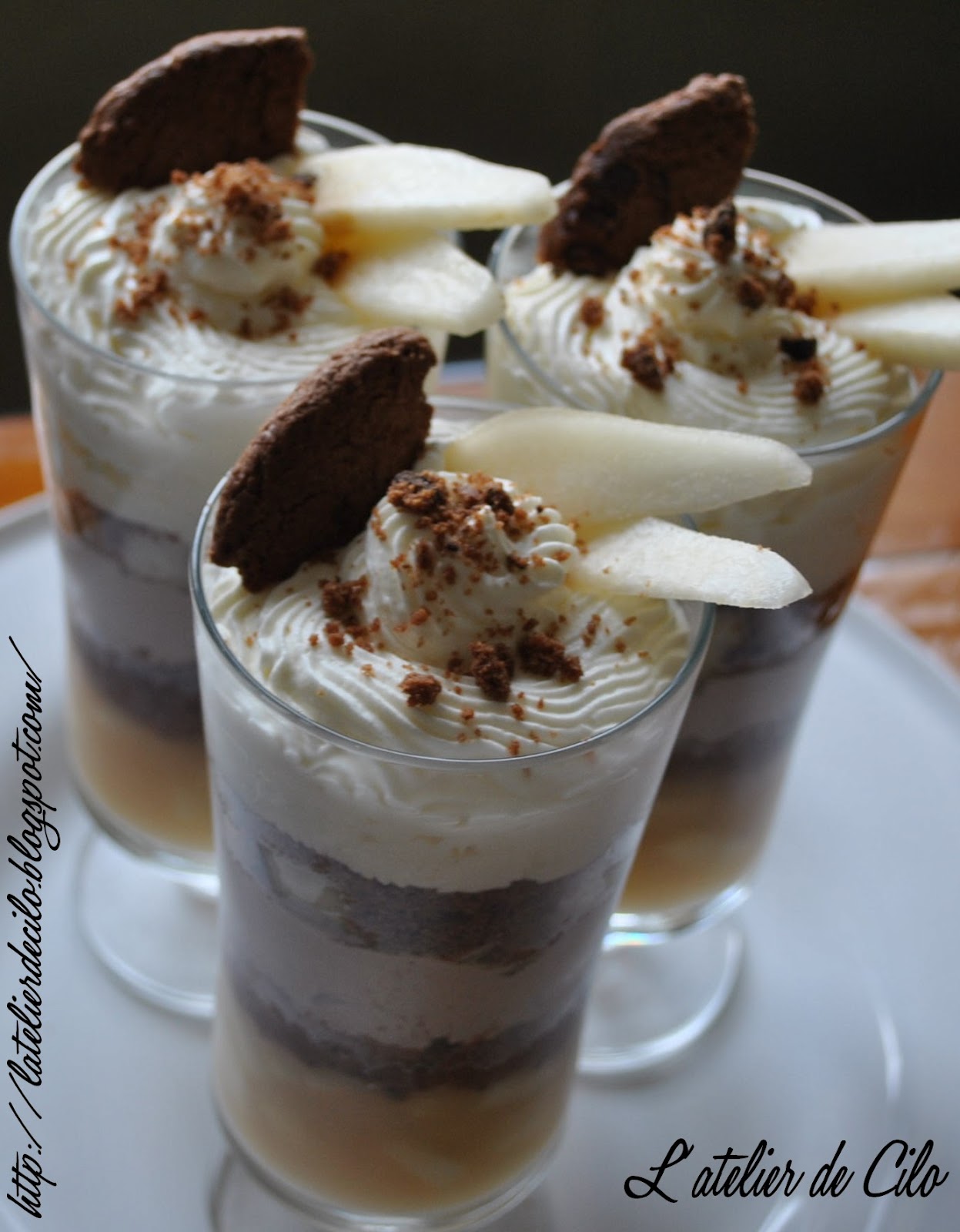 L'atelier de Cilo: "Trifle" aux poires / cookies / deux chantilly