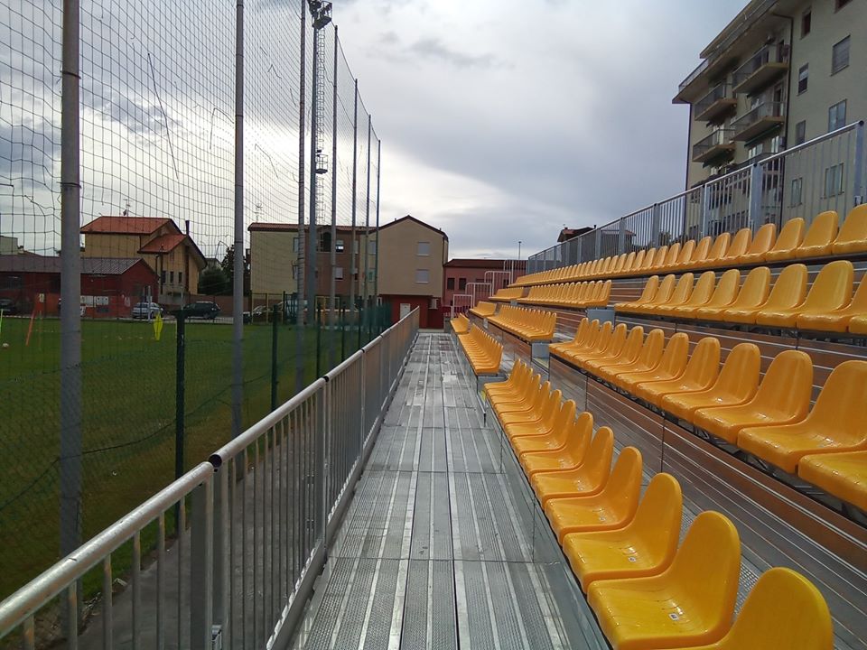 CALCIO a CHIOGGIA: COMPLETATA LA NUOVA GRADINATA NORD DELLO STADIO ...