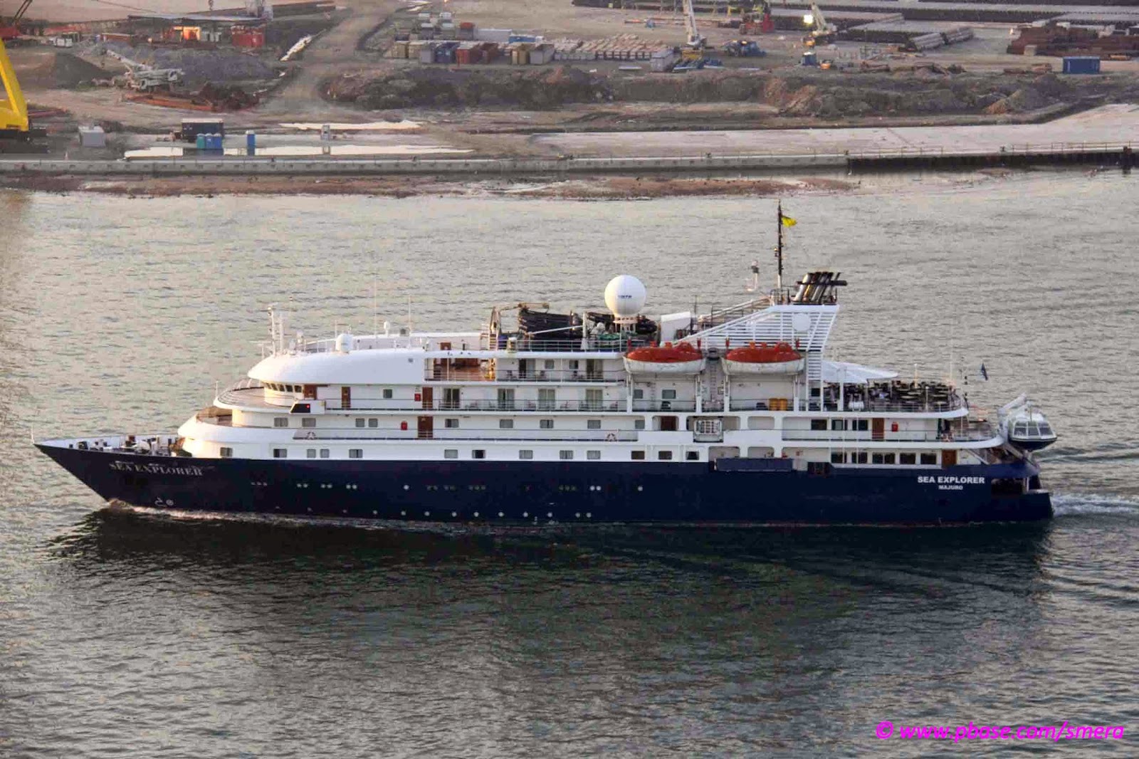 Santos Shiplovers: M/V Sea Explorer / V7WD8 -Turnaround da primeira ...