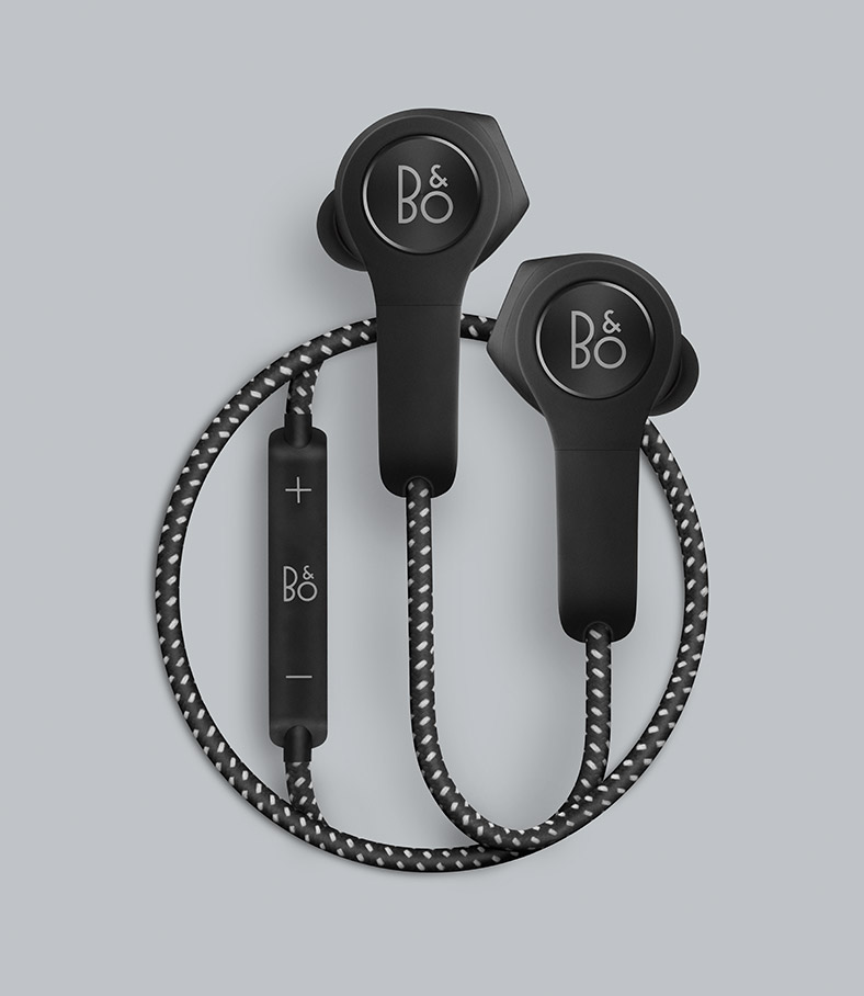 audiosplitz: B&O BeoPlay H5 - Review
