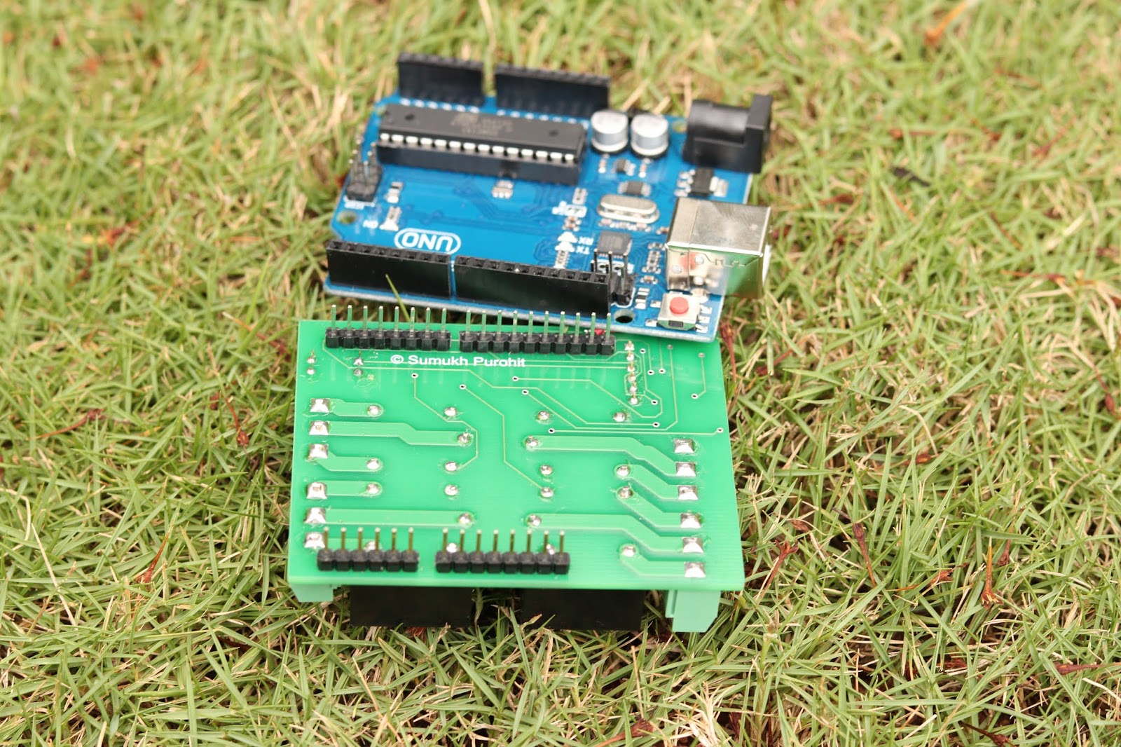 4 relay Bluetooth shield for Arduino Uno and Mega2560 based boards