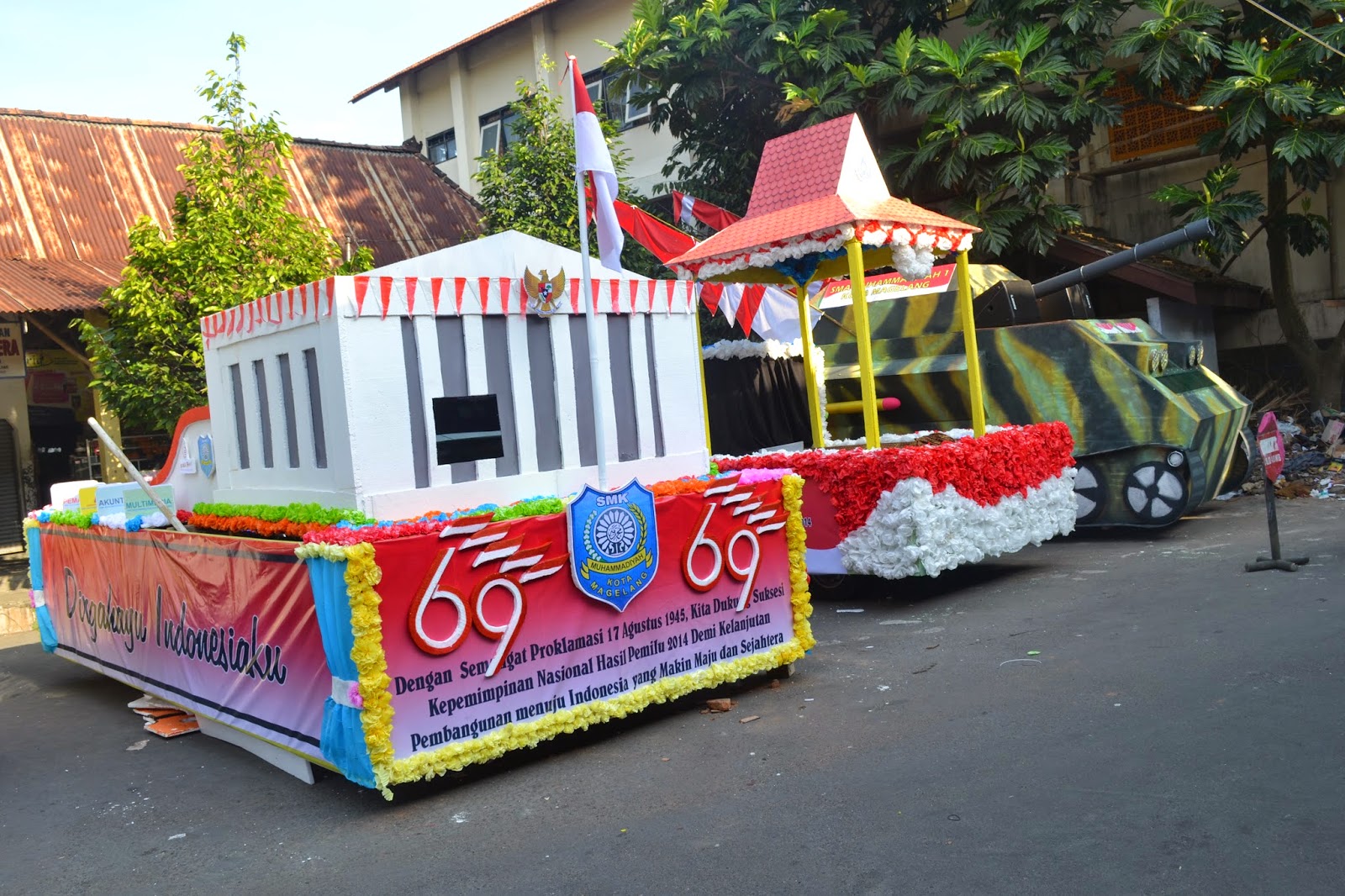 Karnaval Kota Magelang : Mobil Karnaval SKAHIMA