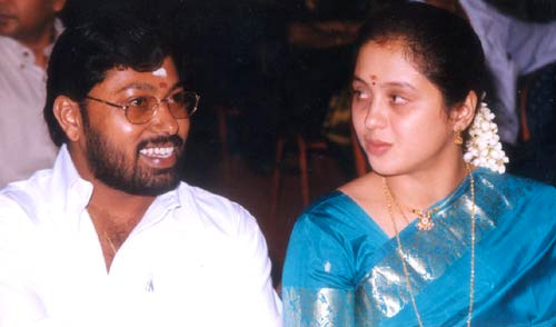 All World Wallpapers: Devayani Family Photos