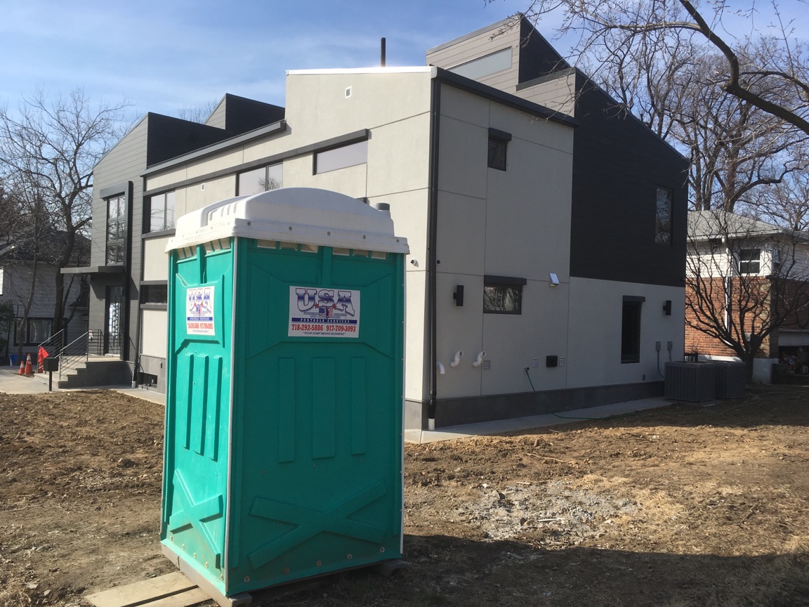 Queens Crap: Which one is the real crap house?