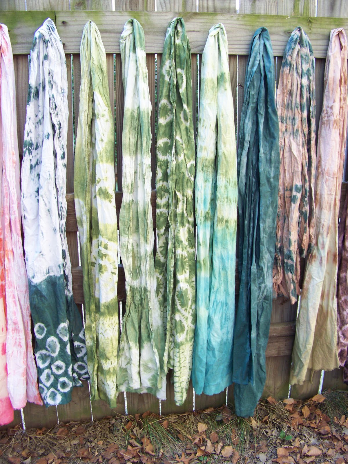 Nest Feathers and Twine: aren't they oh-so-pretty! squeeeee!