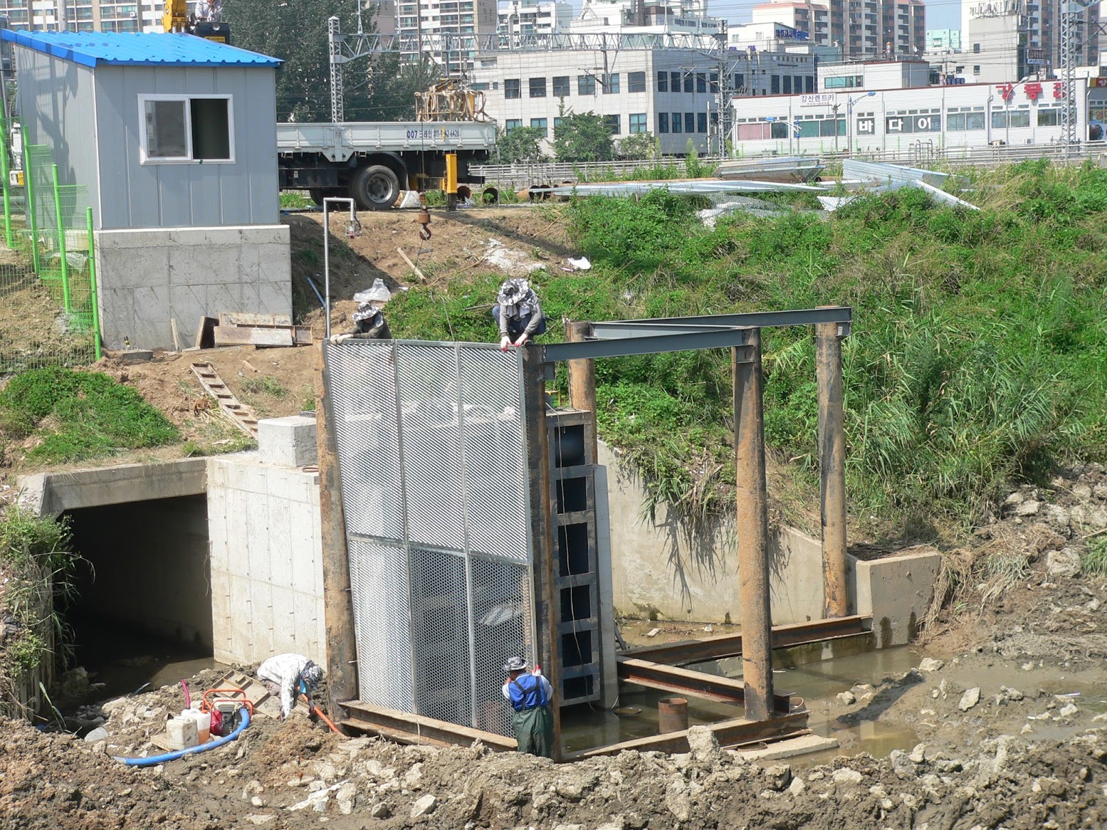 HASUH PUMP GATE: HASUH Pump Gate®, completed in Tongbok-dong ...