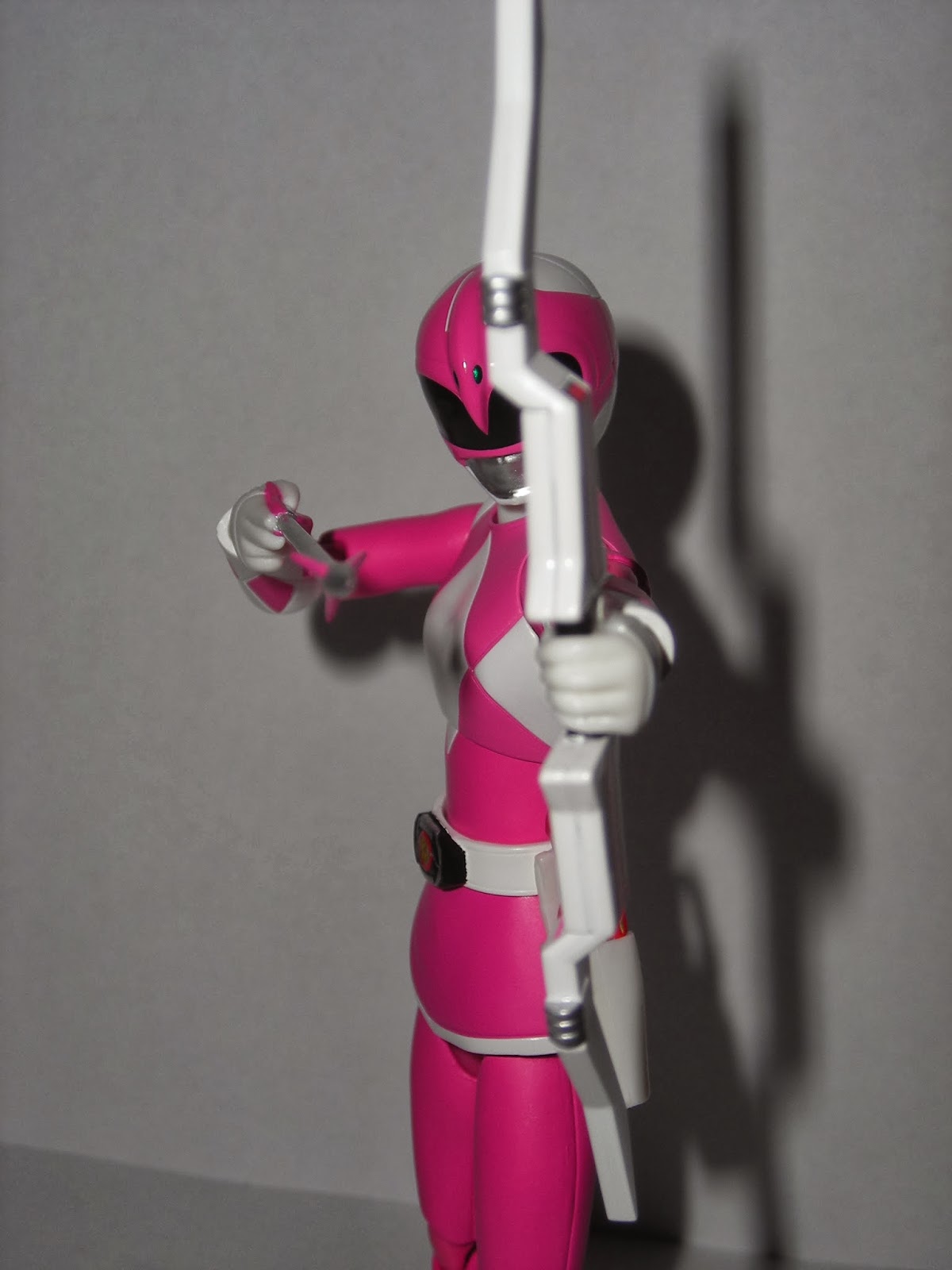 My Shiny Toy Robots: Toybox REVIEW: S.H. Figuarts Ptera Ranger