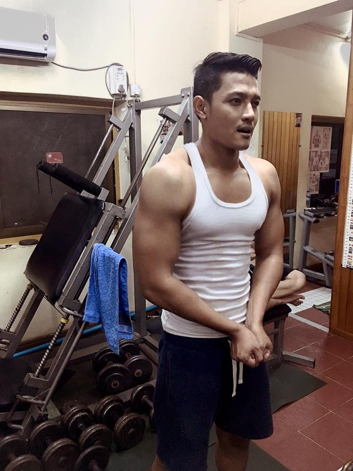 M y a n m a r H u n k s: Htoo Ant Lwin @ Home