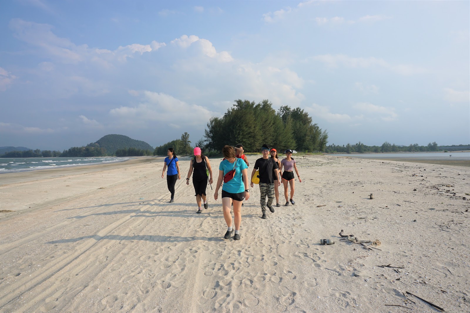 Pulau Mawar & Teluk Sari – Gate To Heaven and A Stargazing Rendezvous ...