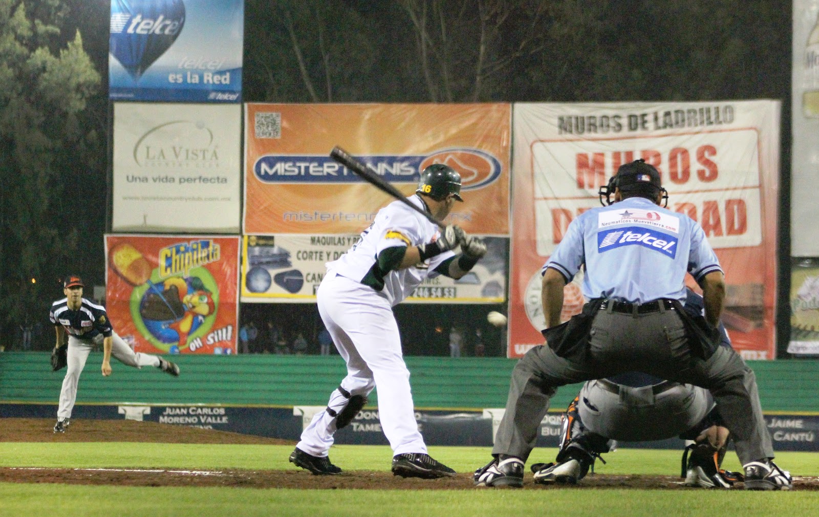 DeporPuebla: 27-mar-2012