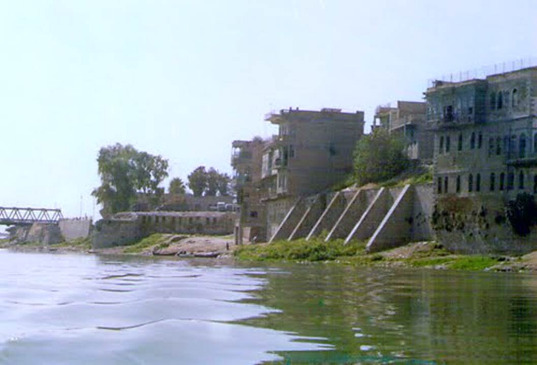 Adalia Helena: FOTOS: Cidade de Nínive, atual Mosul, no estado de ...