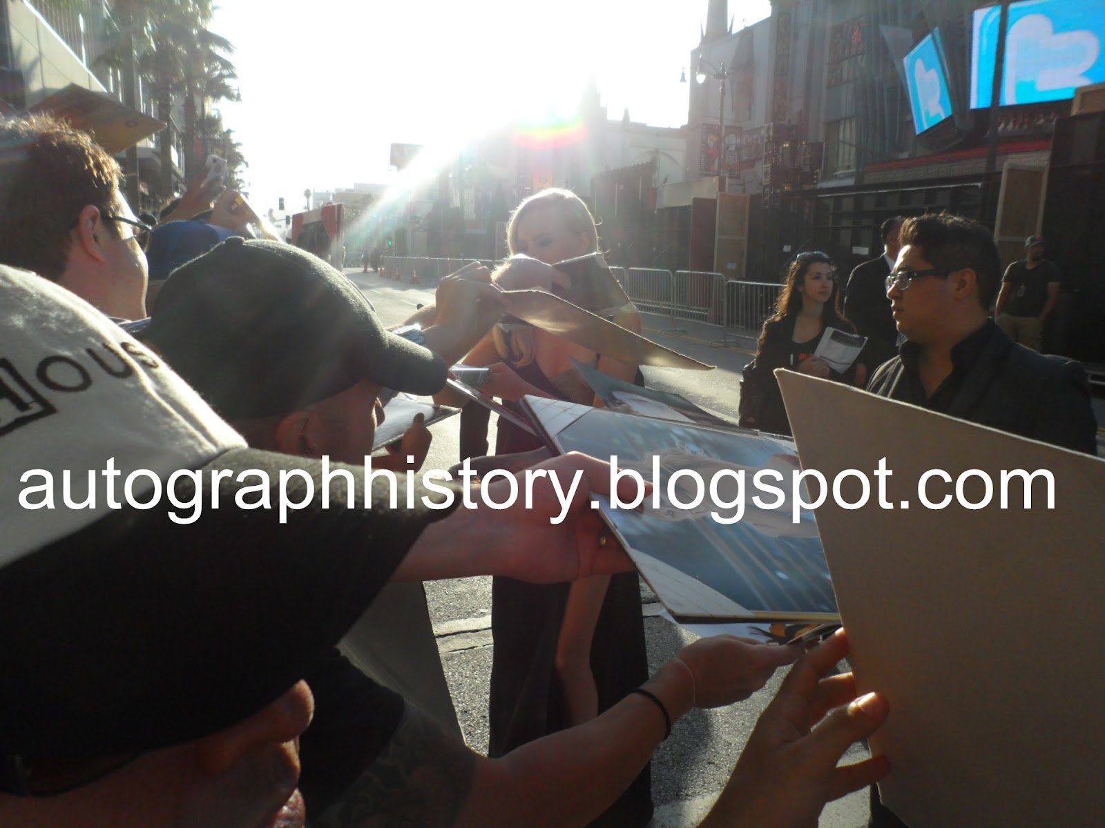 Will The Autograph Guy: Rock of Ages Premiere w Tom Cruise, Malin ...