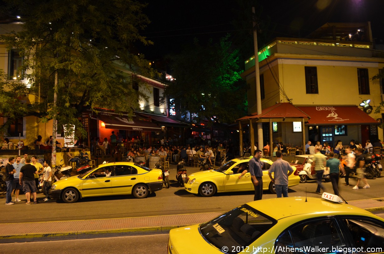 Athens Walker: Athens nightlife: Chilling out at the bars at Panormou St.