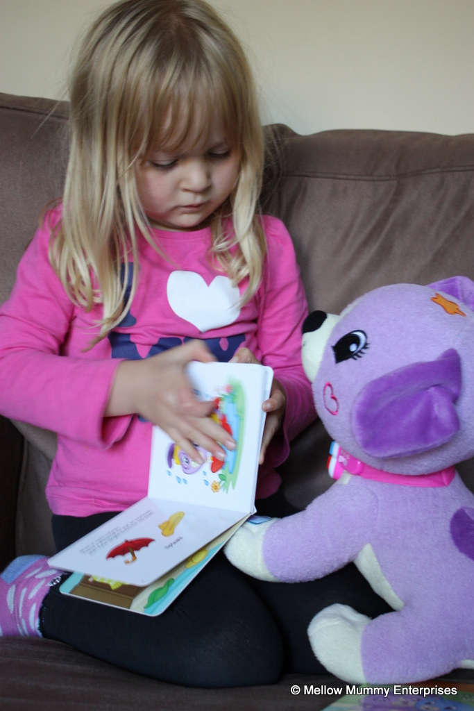 Mellow Mummy: Leapfrog Read With Me Scout & Violet Review : Taking life ...