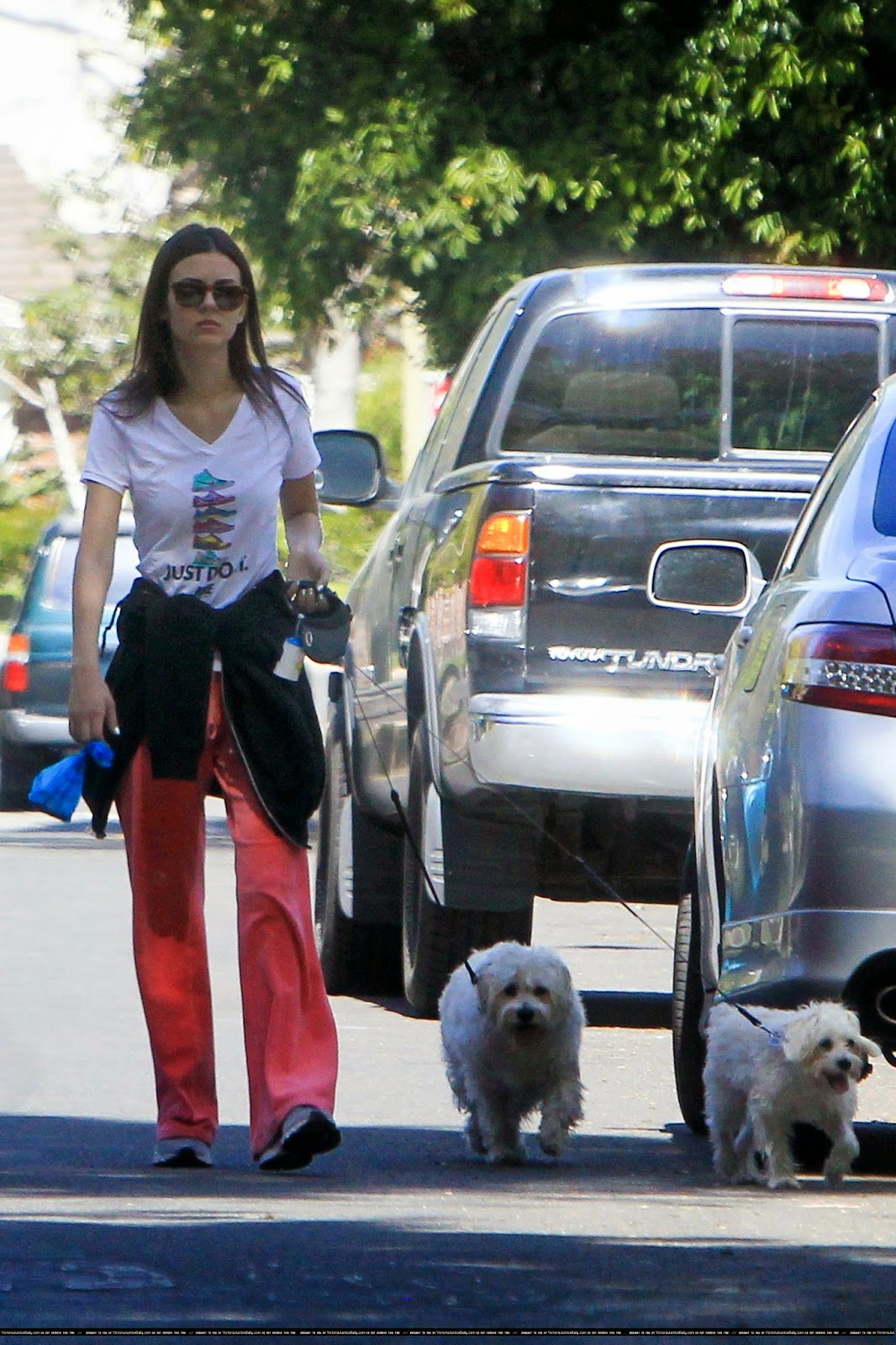 Victoria Justice fans Latinoamerica: Victoria Justice paseando sus ...