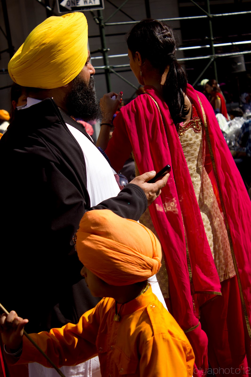 ~Olya's Urban Journal~: Day 357 ~ Beautiful Sikh Women