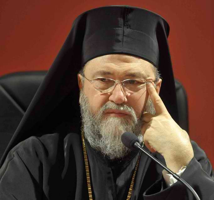ΜΗΤΡΟΠΟΛΙΤΗΣ ΚΟΡΙΝΘΟΥ ΔΙΟΝΥΣΙΟΣ ΓΙΑ ΡΕΠΟΥΣΗ: "ΒΑΛΑΜΕ ΤΟΝ ΛΥΚΟ ΝΑ ΦΥΛΑΕΙ ...