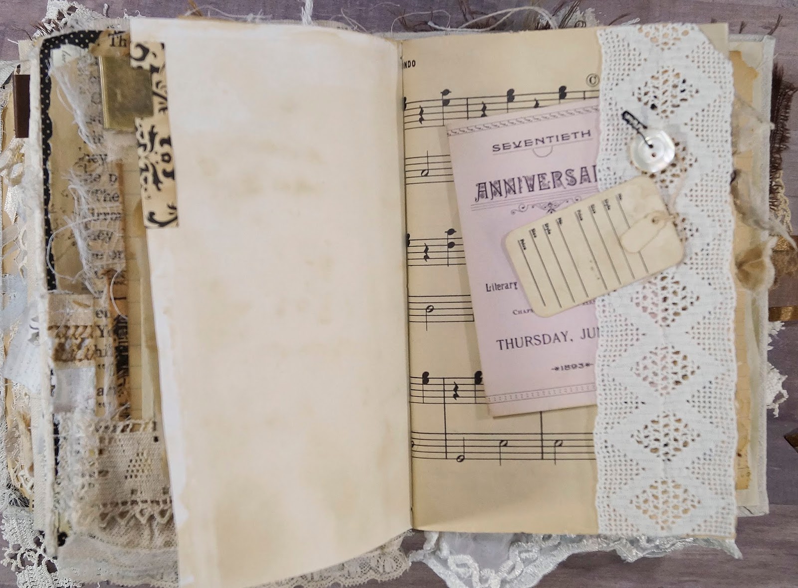Terry's Scrapbooks: Antique paper and Lace junk journal. plus printables