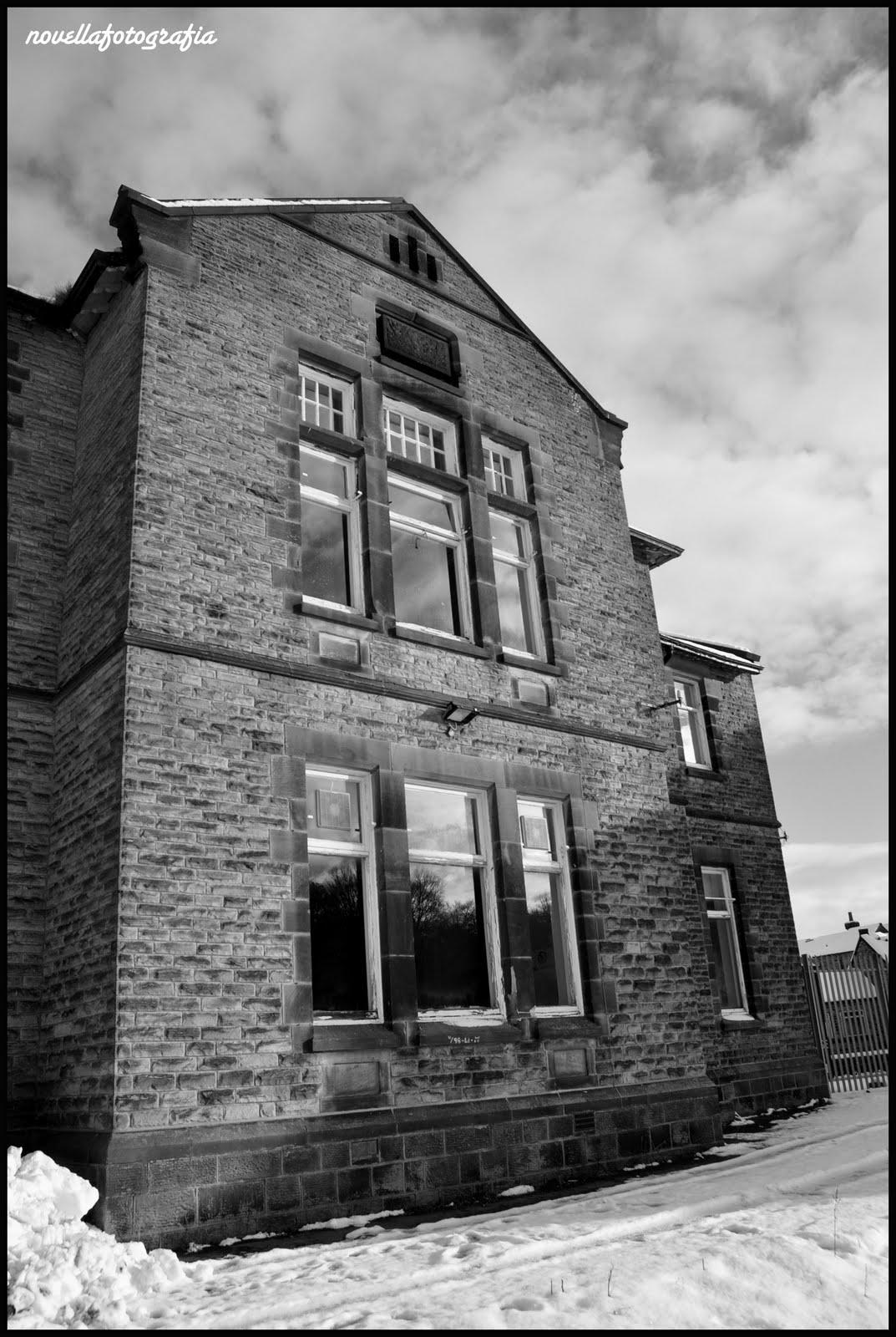 novellafotografia: Victorian Lunatic Asylums Uk-High Royds Pauper ...