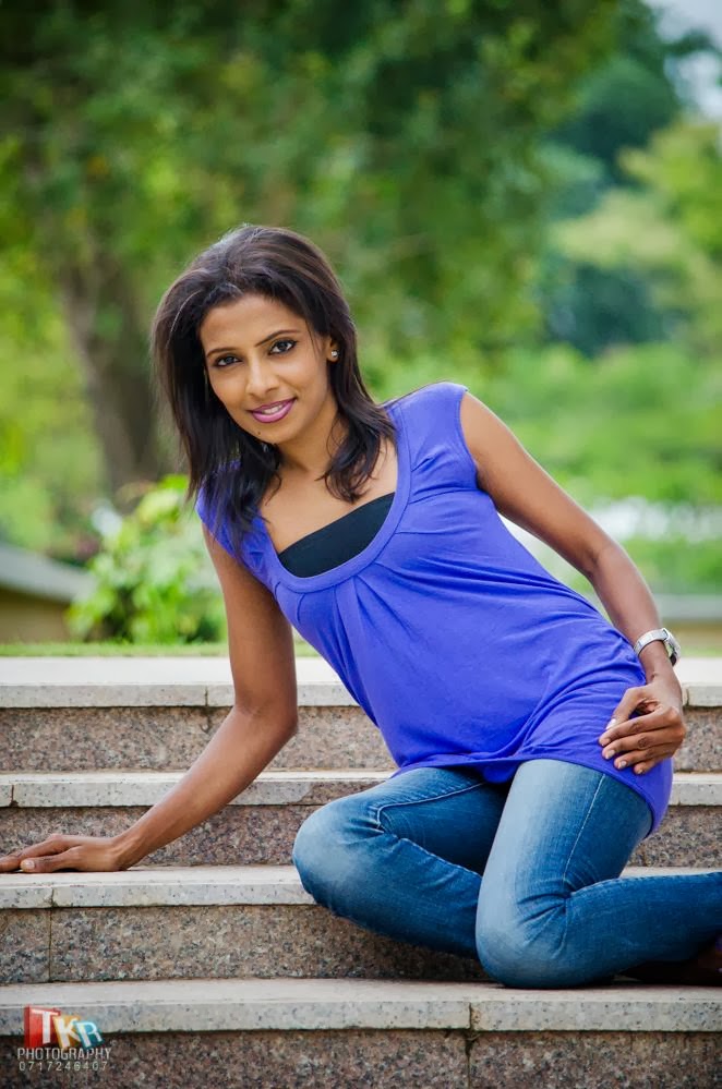 Nadeeka Priyadarshani | Pix by TKR Photography - Ceylon Stars