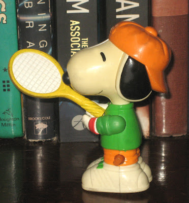 Percy's Fast Food Toy Stories : Badminton Snoopy - McD