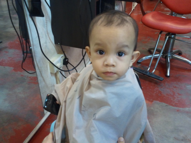 .::Ceritera Cahaya Cintaku::.: ::BUDAK BOTAK YANG SOMEL::