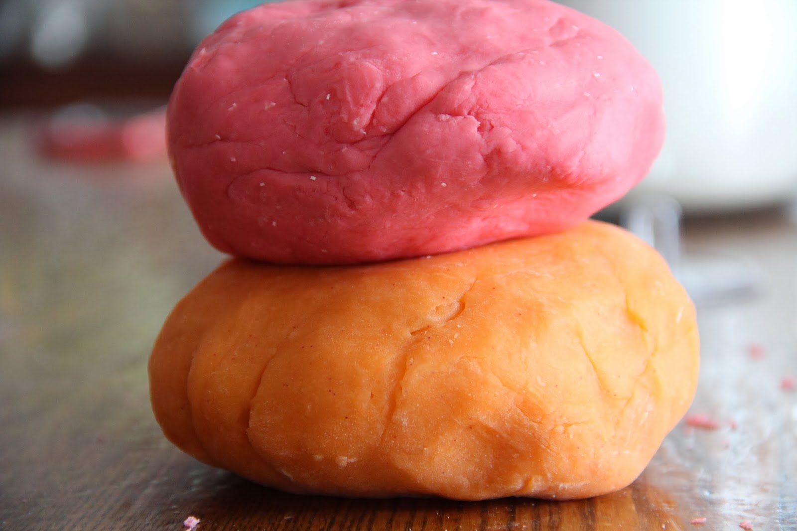tala life: DIY PLAYDOUGH for the kiddos in your life