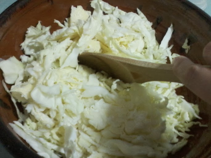 La regadera verde: Usos de la col: elaboración de chucrut (col fermentada)