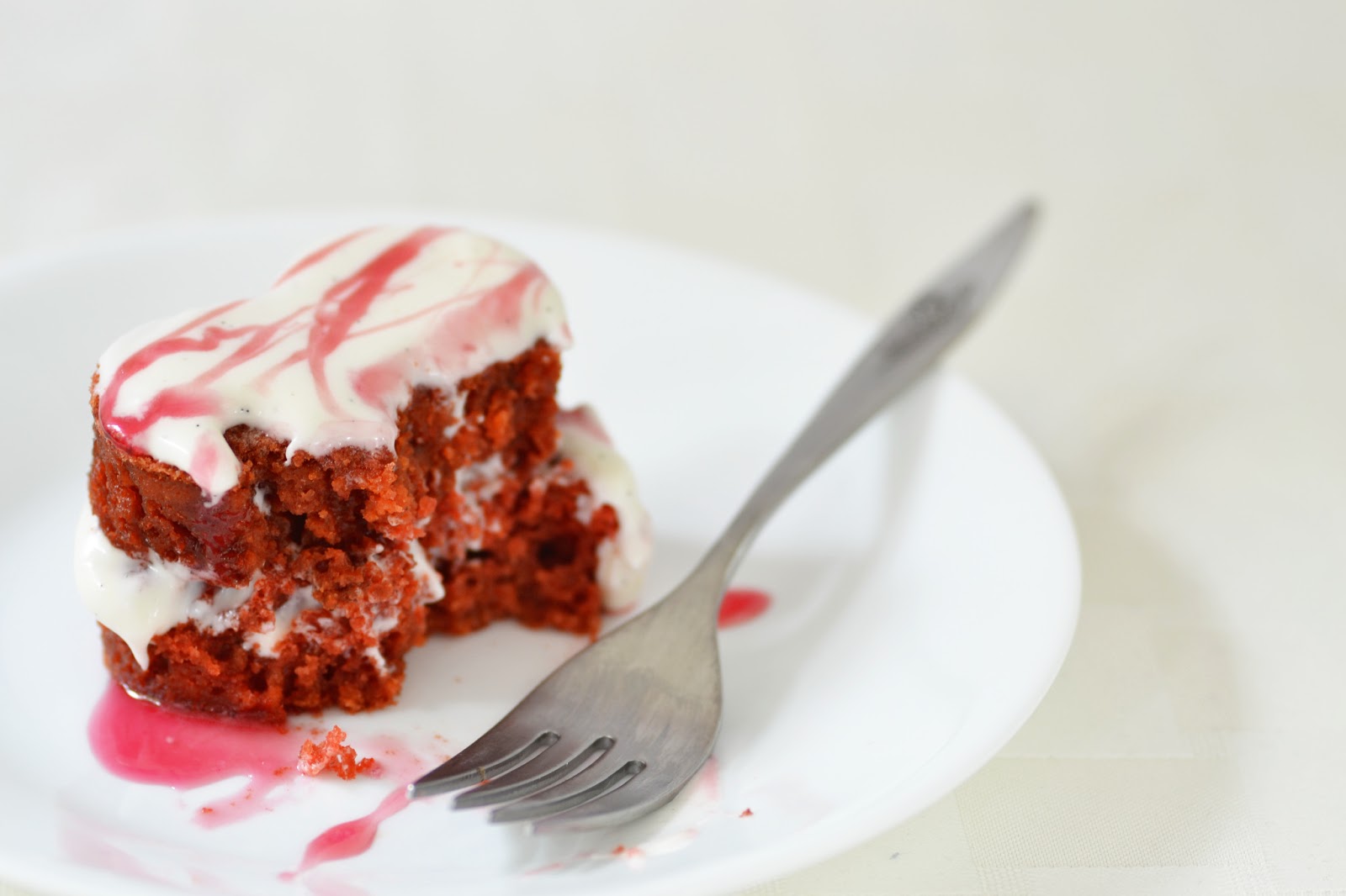 Beet Mini Cakes (Daring Bakers' Challenge) | Building Buttercream