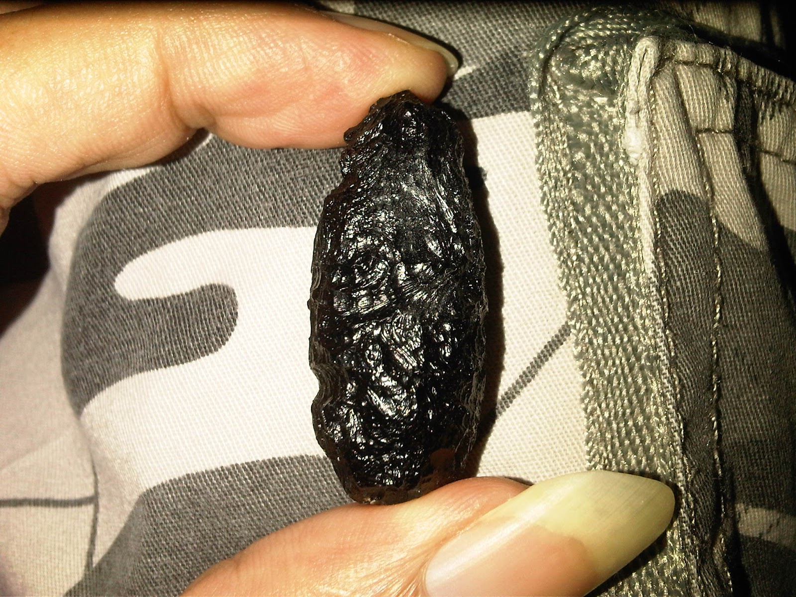 Batu Meteorit: Jual Batu Meteor (Satam)