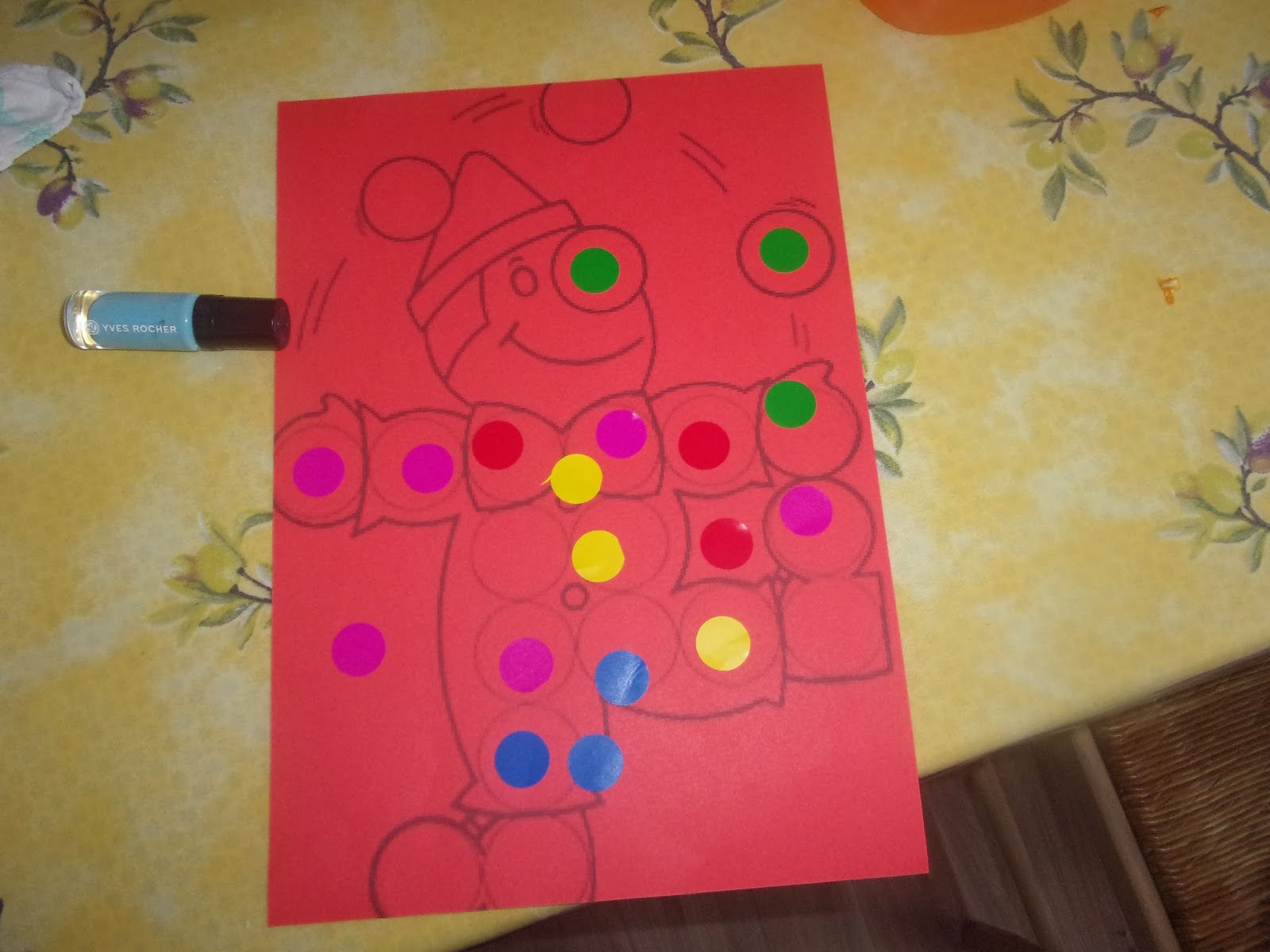 chez nounou: Clown gommettes