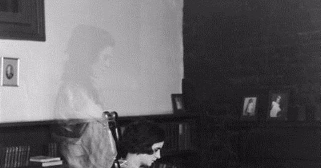 30 Horrifying Vintage Photos That Will Keep You Awake At Night ...