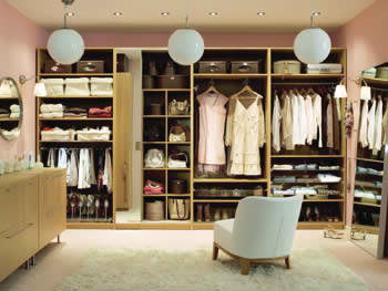 FINE Magazine's Blog: War Of The Wardrobe: How To Plan Your Perfect ...